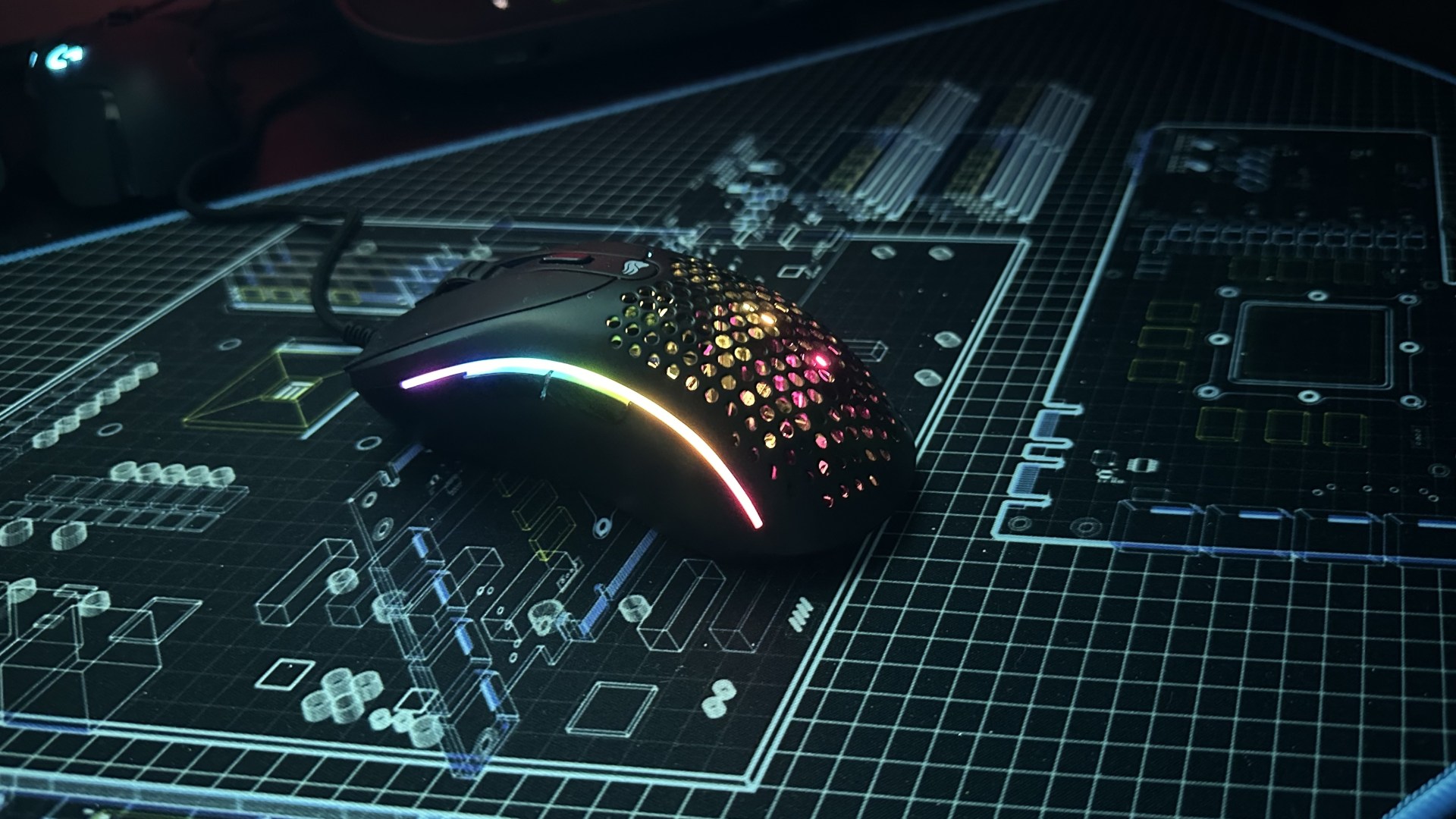 Review : Glorious Gaming Model D 2 Mouse : Seasoned Gaming
