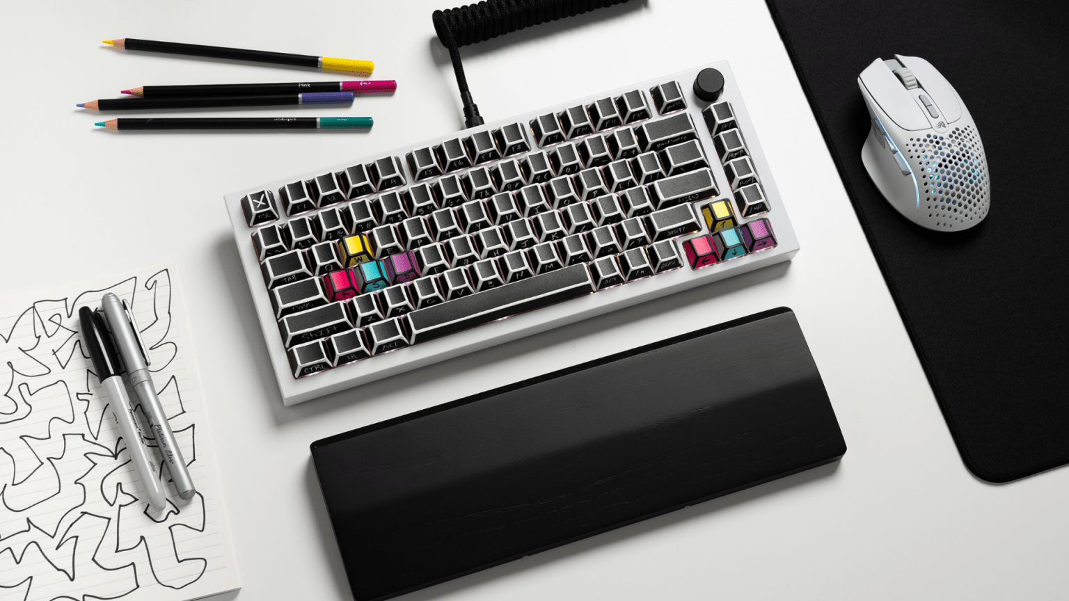 Review : Glorious Gaming KeyCapsule GPBT Sketch : Seasoned Gaming